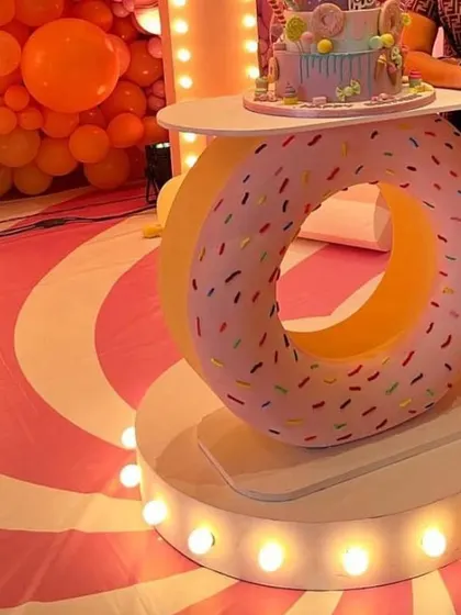 Rent Custom Party Props in Mumbai | Funtoosh Events